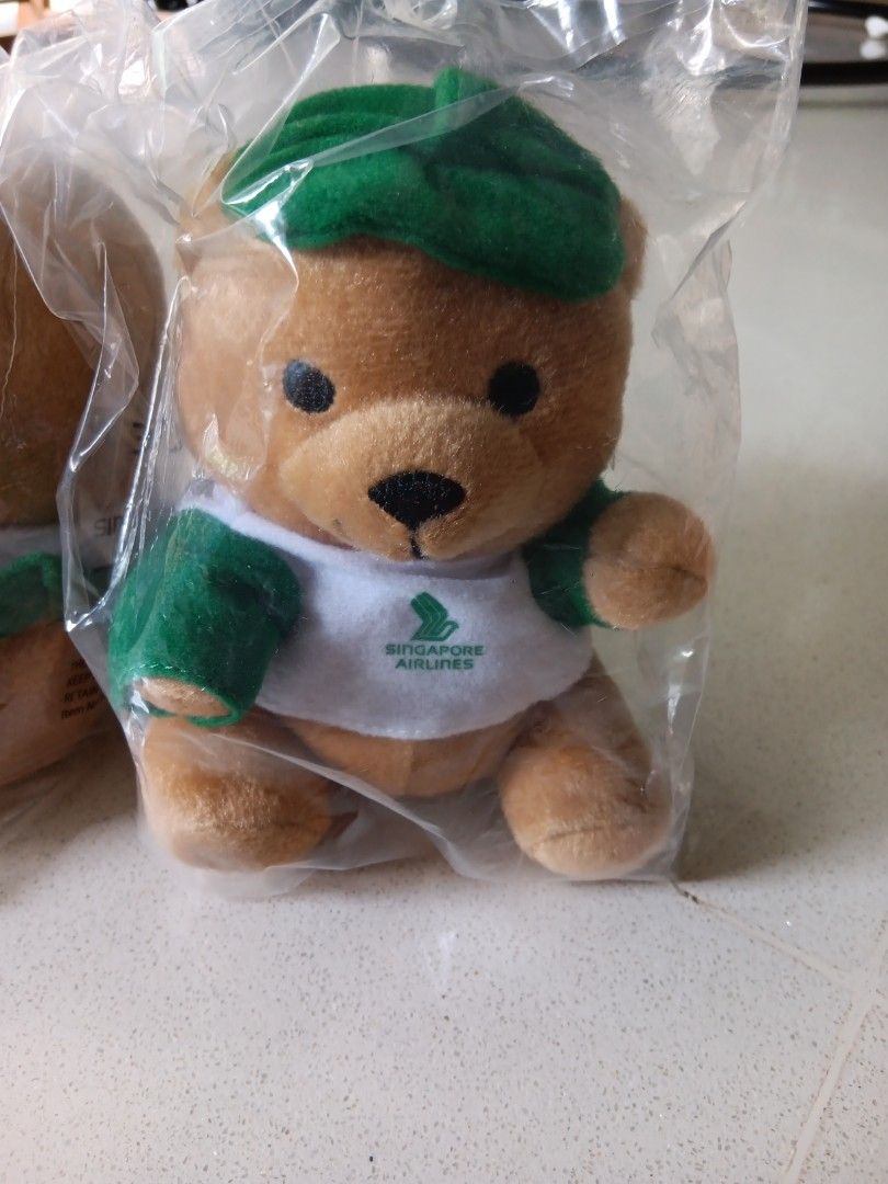 Singapore Airlines SIA couple bear, Hobbies & Toys, Toys & Games on ...