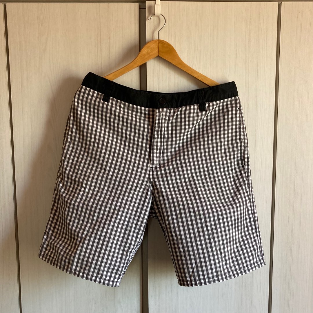 Stussy Black and White Checkered Shorts Size 34, Men's Fashion, Bottoms ...