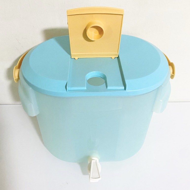 Tupperware 10L Blue Water Dispenser Portable, Furniture & Home Living ...