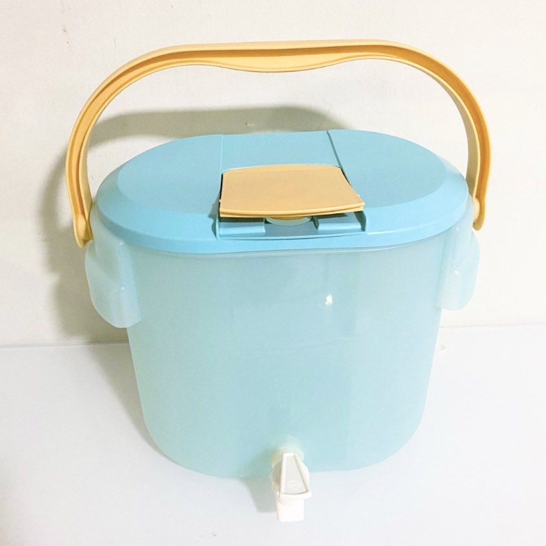 Tupperware 10L Blue Water Dispenser Portable, Furniture & Home Living ...