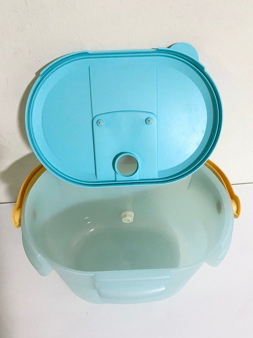 Tupperware 10L Blue Water Dispenser Portable, Furniture & Home Living ...