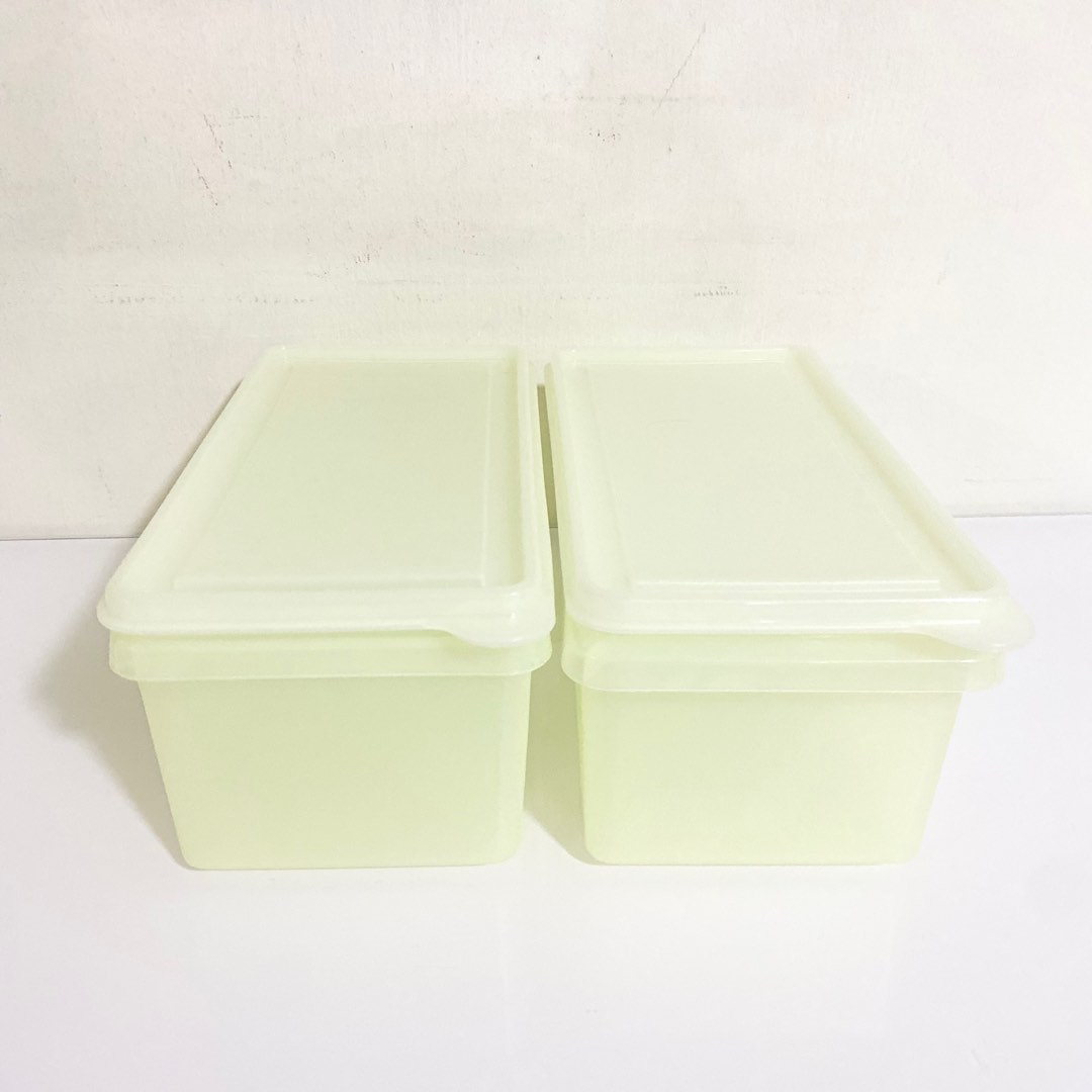 Tupperware BreadSmart Mint Green Box, Furniture & Home Living ...