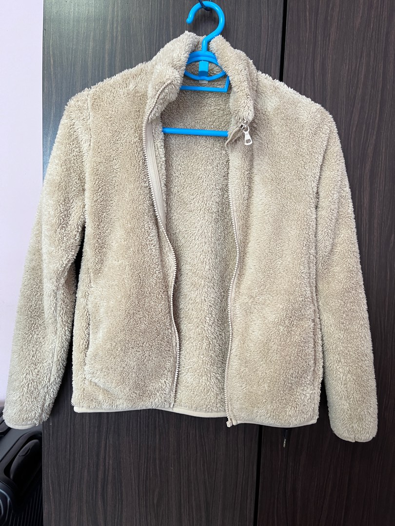 Uniqlo Jacket, Women's Fashion, Coats, Jackets and Outerwear on Carousell