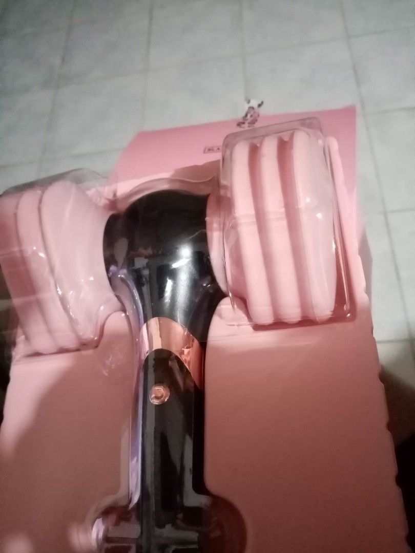 Unsealed Prelove Blackpink Lightstick Official Hammer Bong V1, Hobbies ...