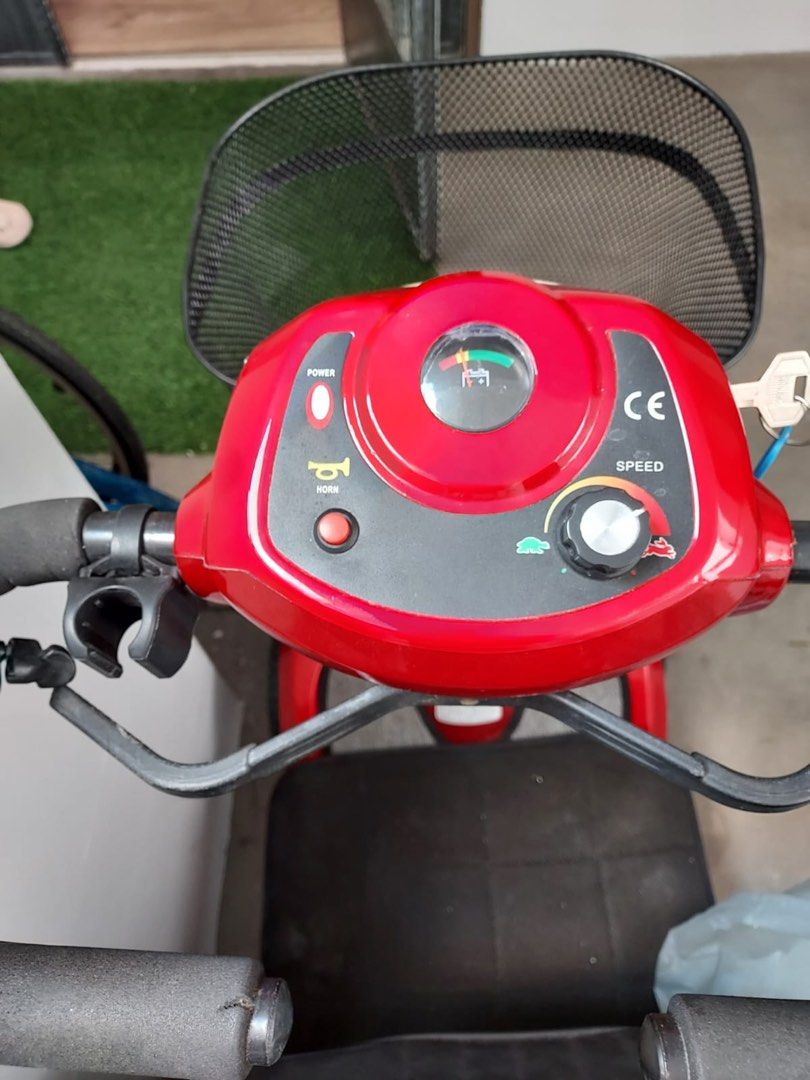 V Tec personal mobility, Sports Equipment, PMDs, E-Scooters & E-Bikes, Other PMDs & Parts on ...