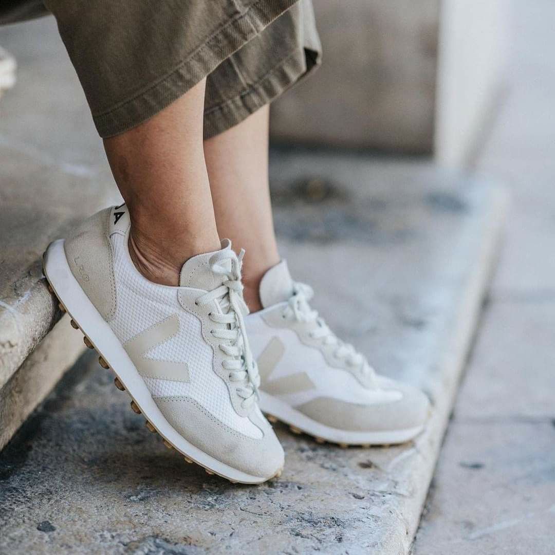 VEJA Rio Branco White Pierre Natural on Carousell