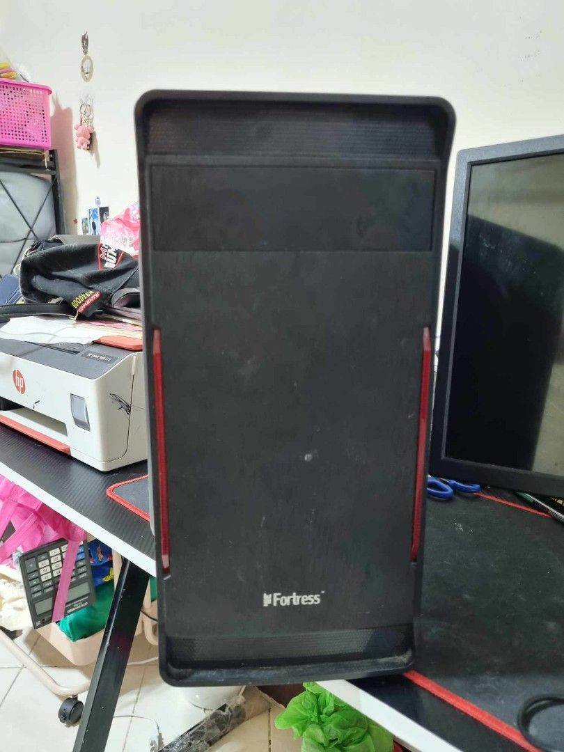 Viewplus 19inch monitor and Micro ATX pc case, Computers & Tech, Parts ...