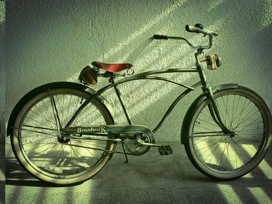 Vintage Cruiser Bike, Hobbies & Toys, Memorabilia & Collectibles ...