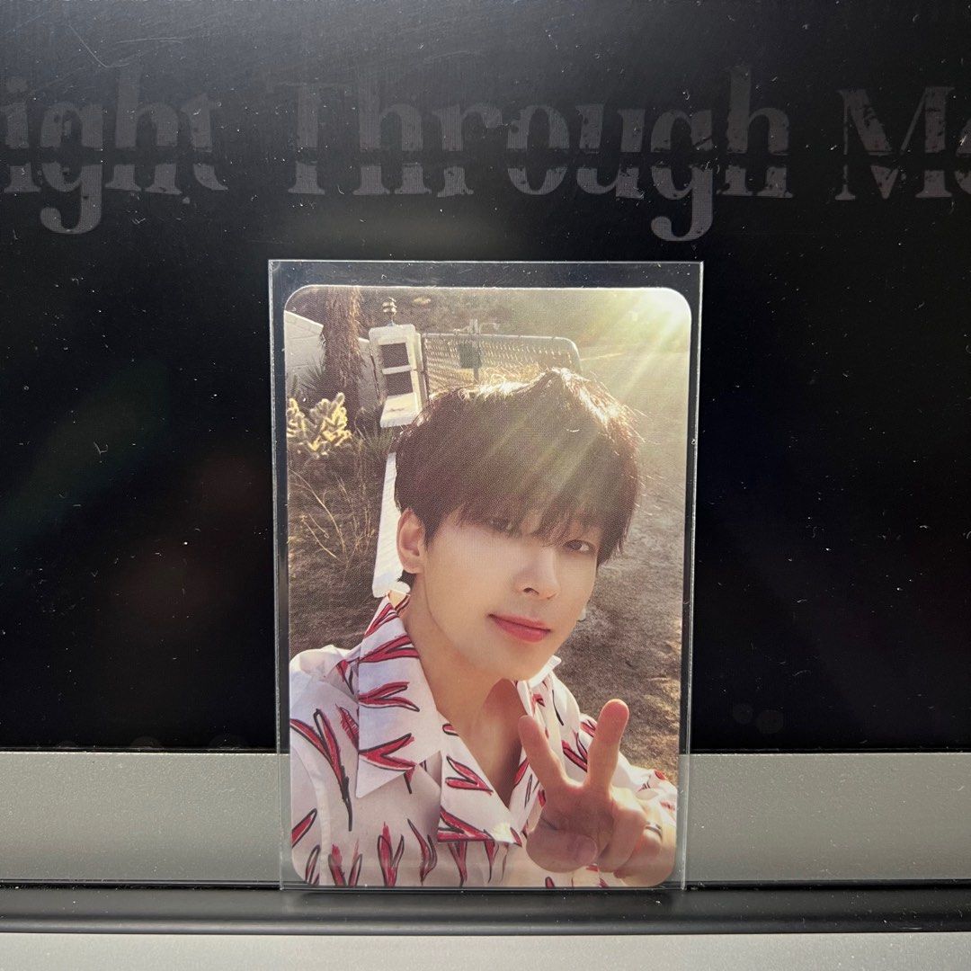 [WTS] Wonwoo henggarae set version album pc seventeen svt, Hobbies ...