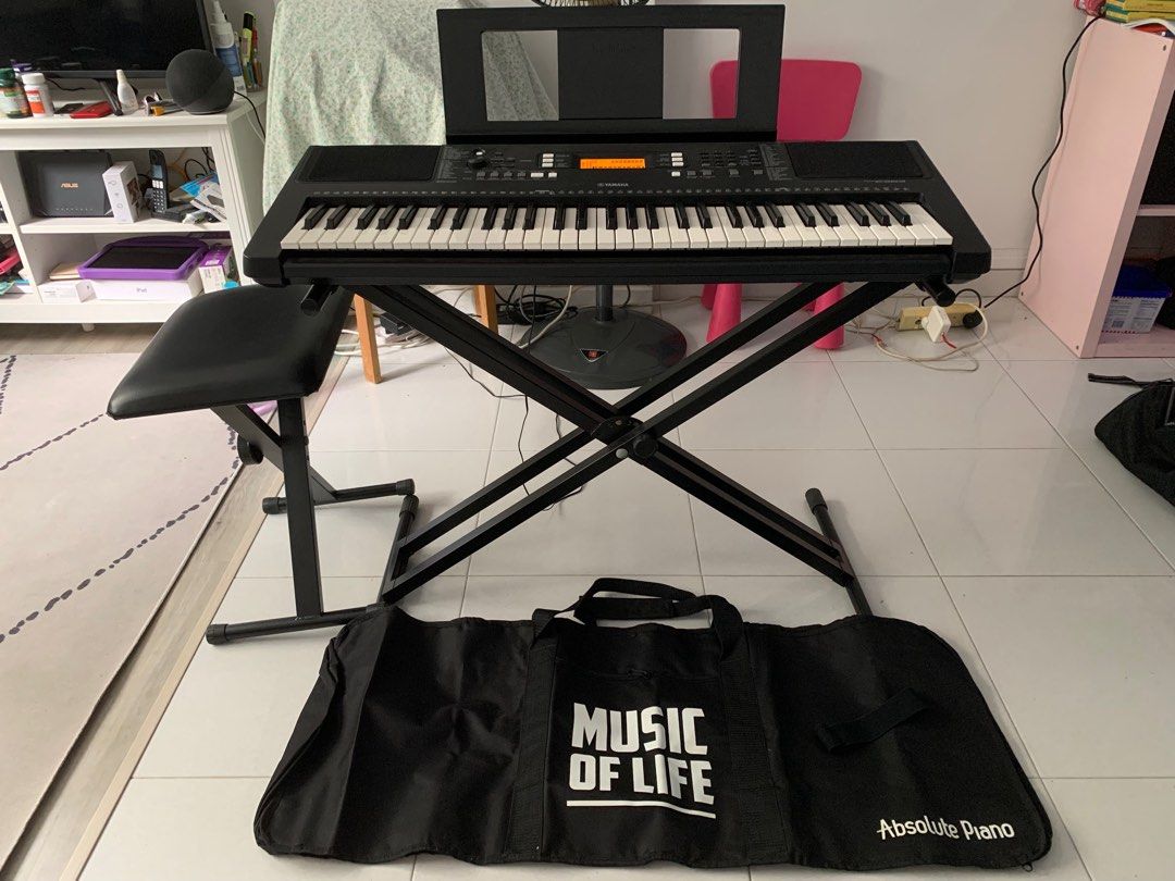 Yamaha Keyboard PSR E363, Hobbies & Toys, Music & Media, Musical ...