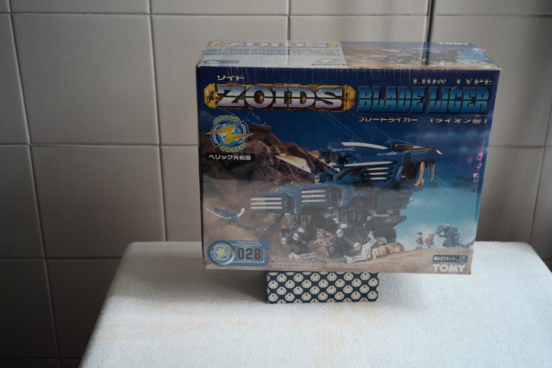 ZOIDS TOMY EZ028 BLADE LIGER 1999, Hobbies & Toys, Toys & Games on Carousell