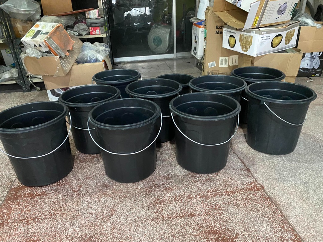 10 pcs Black Pail Package, Furniture & Home Living, Cleaning & Homecare ...