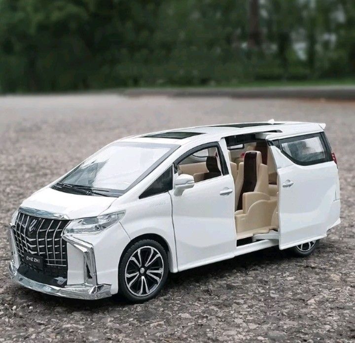 Brand new Black Toyota vellfire Alphard Scale 1:24, Hobbies & Toys ...