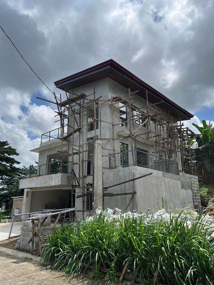 3-storey with roof deck with view at Sun Valley, Antipolo, Rizal on ...