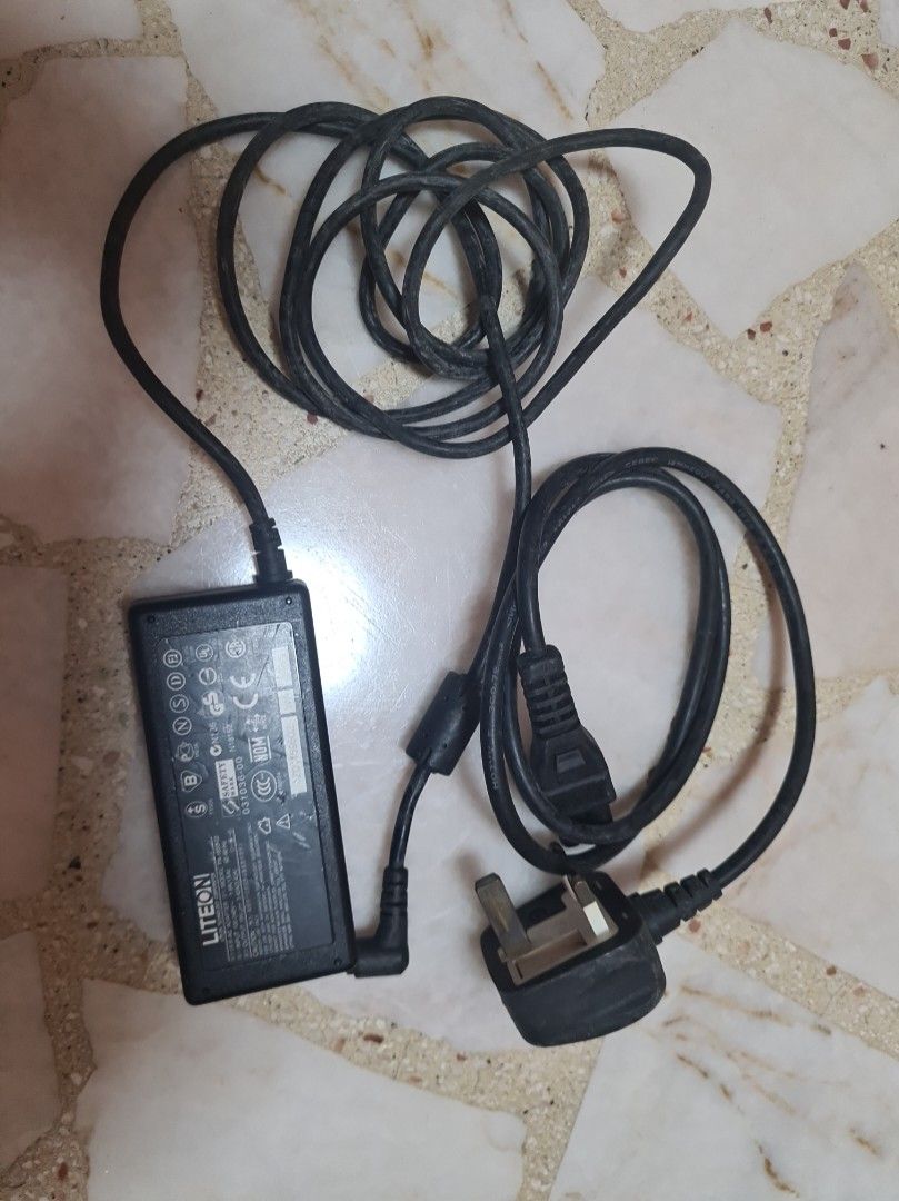 Acer charger, Computers & Tech, Parts & Accessories, Chargers on Carousell