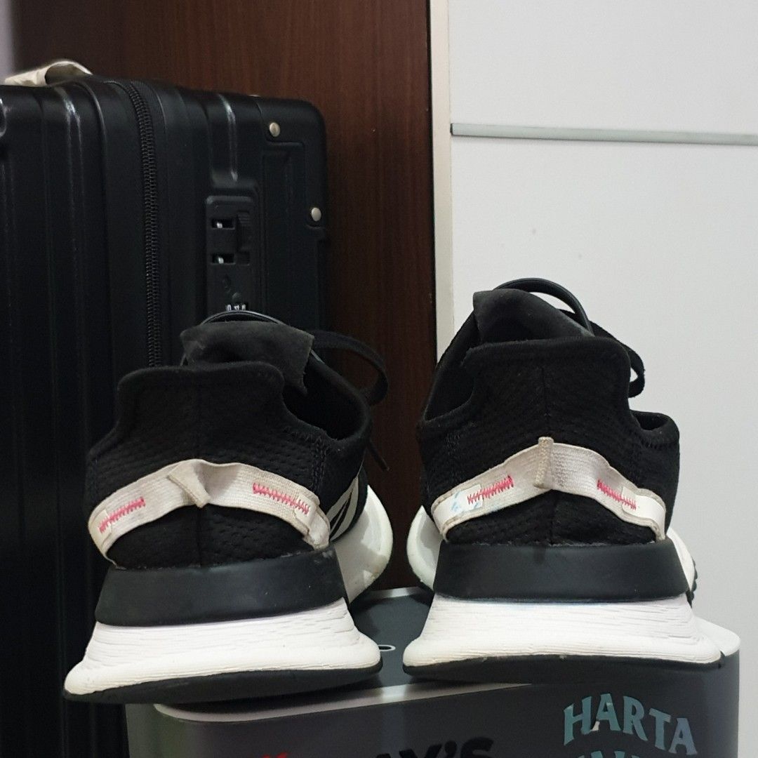 Adidas U_Path run original, Fesyen Pria, Sepatu , Sneakers di Carousell