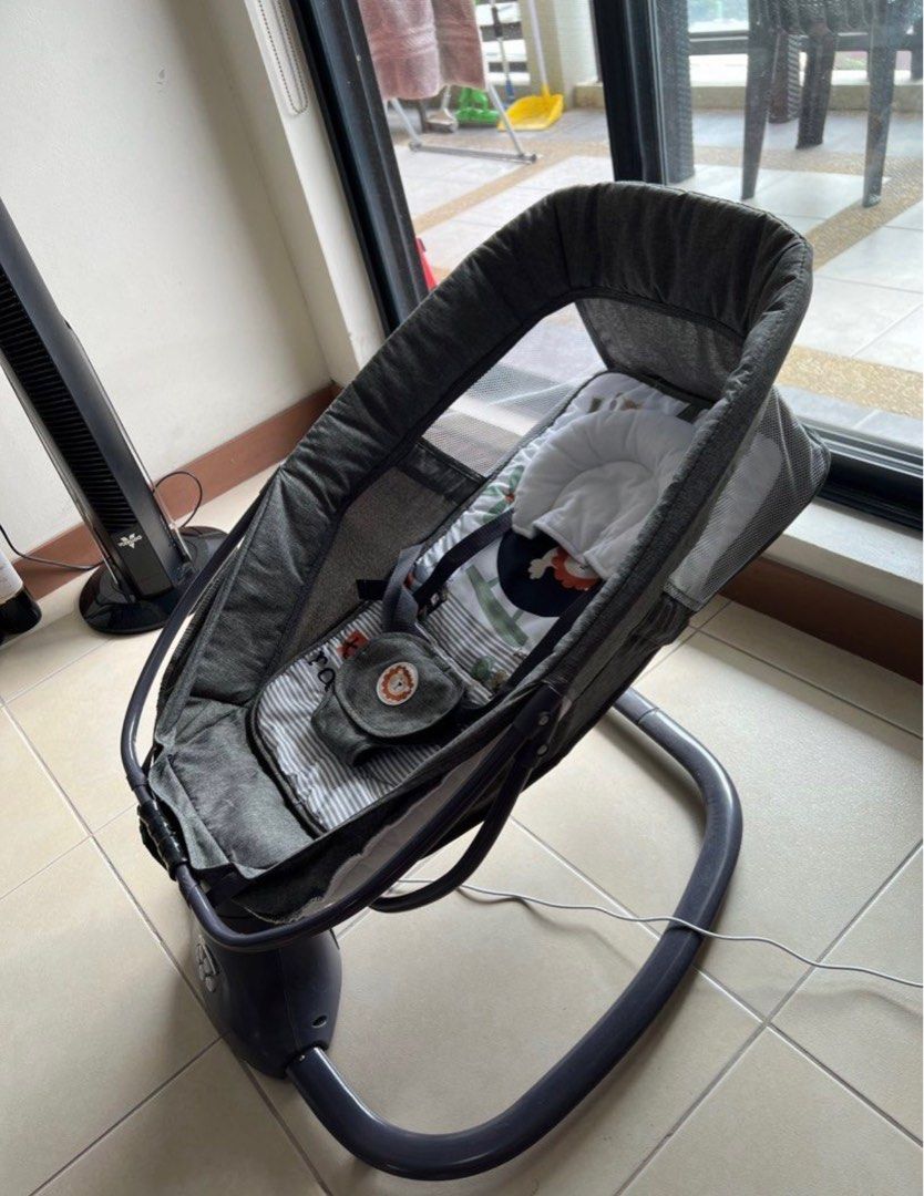 Akeeva Newborn to Toddler Reclinable Automatic Snoozer Swing (Snuggli ...