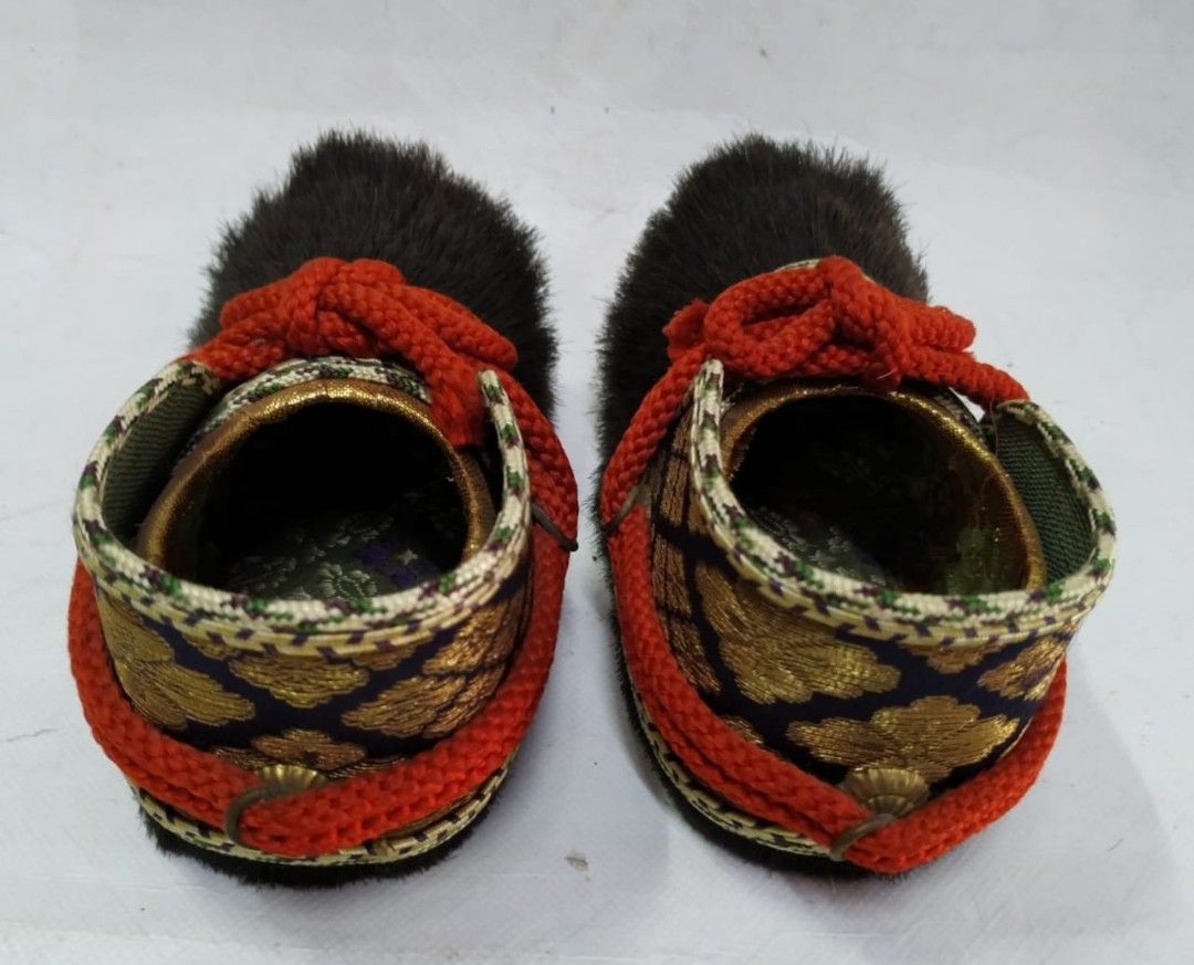 Antique Kegutsu shoes yoroi Kabuto Armor Samurai from japan, Hobbies ...