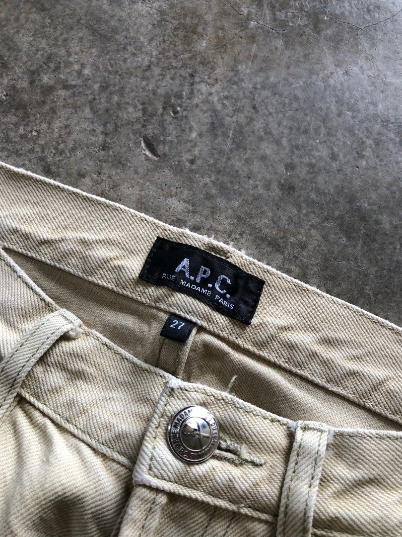 APC jeans, Men's Fashion, Bottoms, Jeans on Carousell