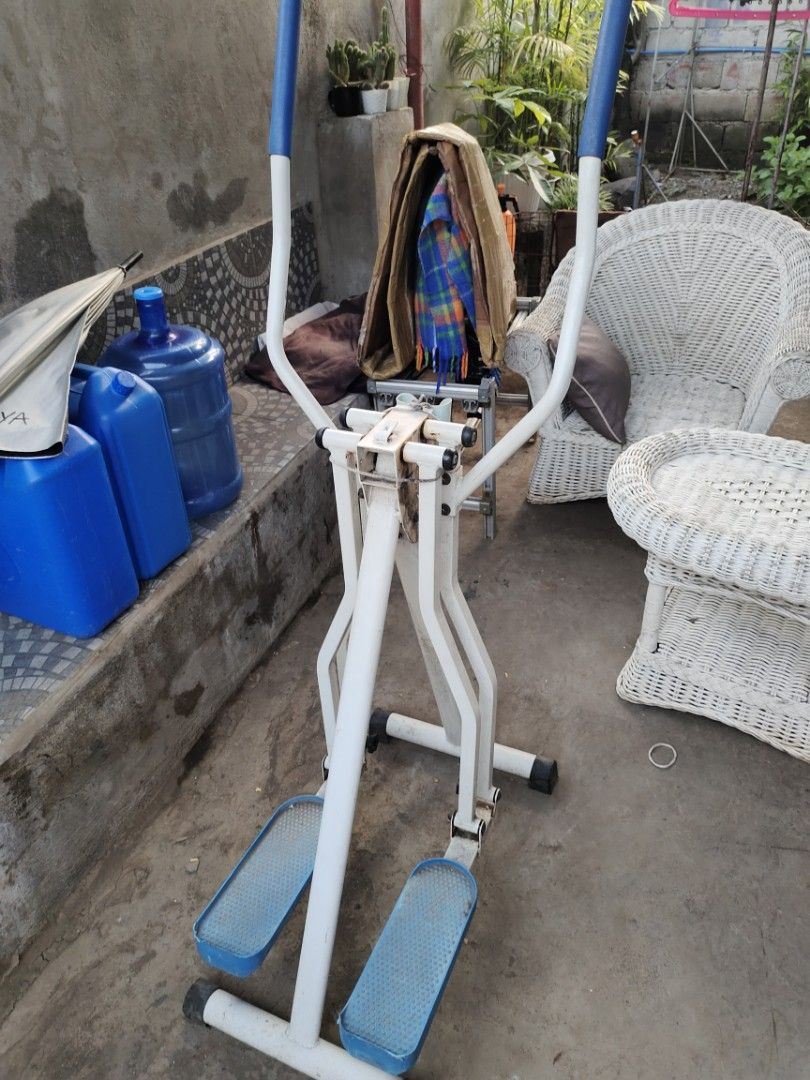 Avento Skywalker Exercise Machine on Carousell