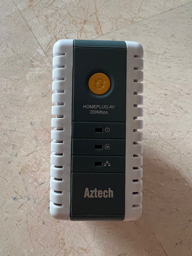 Aztech 200Mbps Homeplug AV Ethernet adapter, Computers & Tech, Parts ...