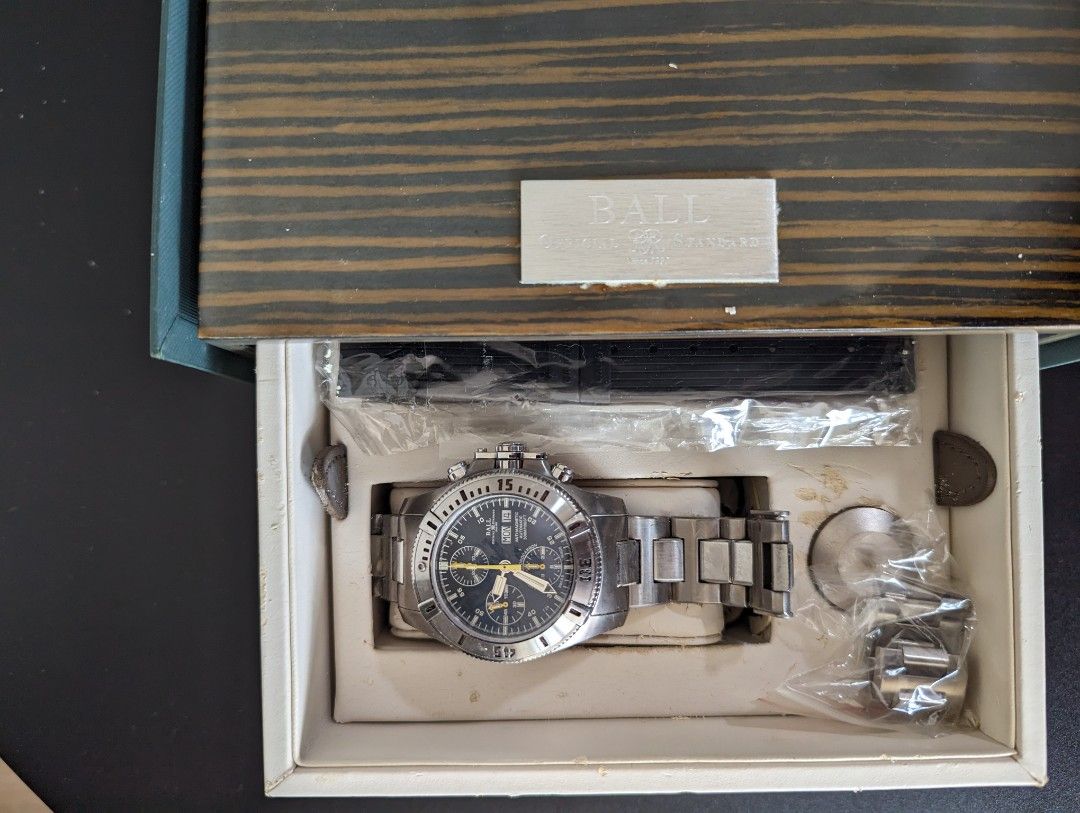 Ball Engineer Hydrocarbon wrist watches: Titanium Chronograph DC1016A ...