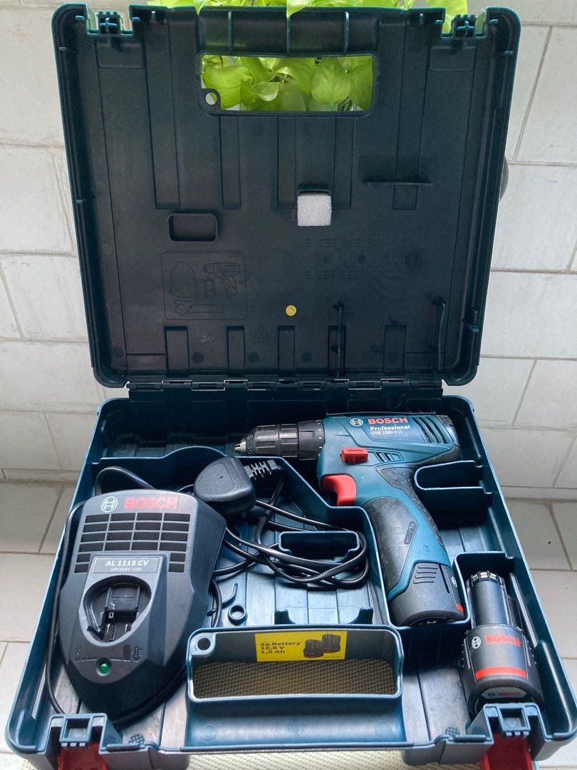 Bosch GSR 1080-2-LI Professional Cordless Impact Drill Driver. In good ...