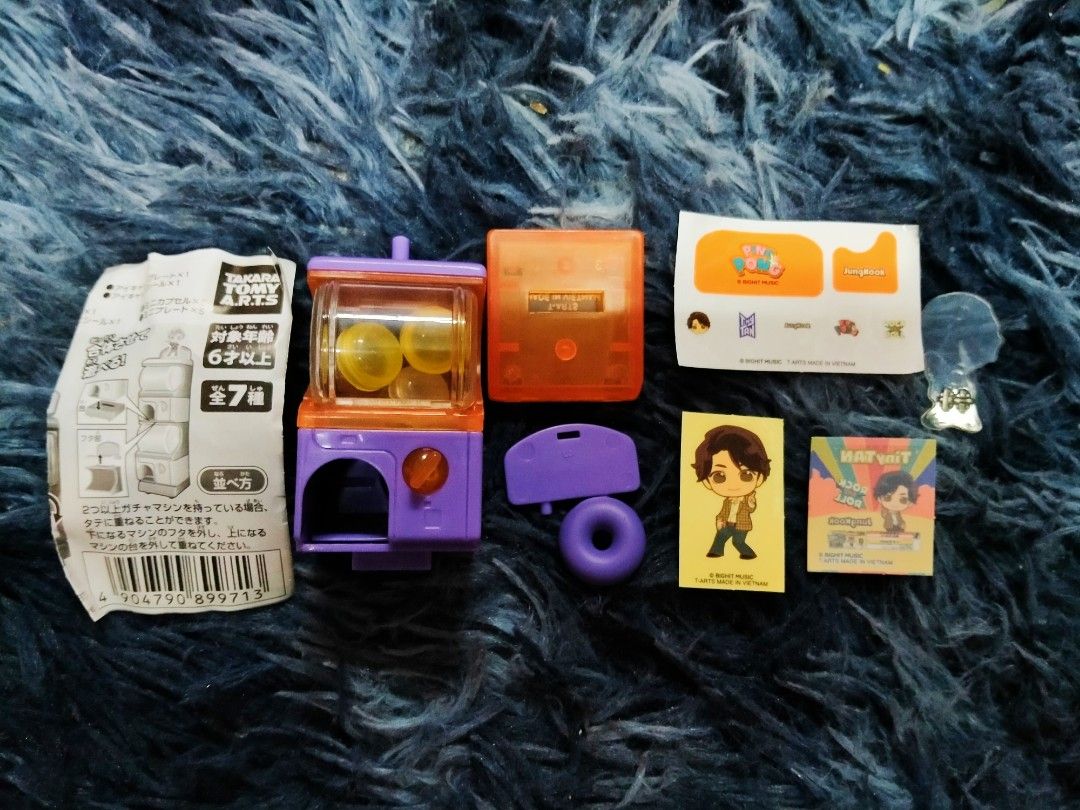 BTS TinyTAN Mini Gacha Machine, Hobbies & Toys, Collectibles ...