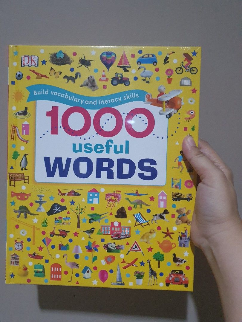 Buku Anak - 1000 useful words DK, Buku & Alat Tulis, Buku Anak-Anak di ...