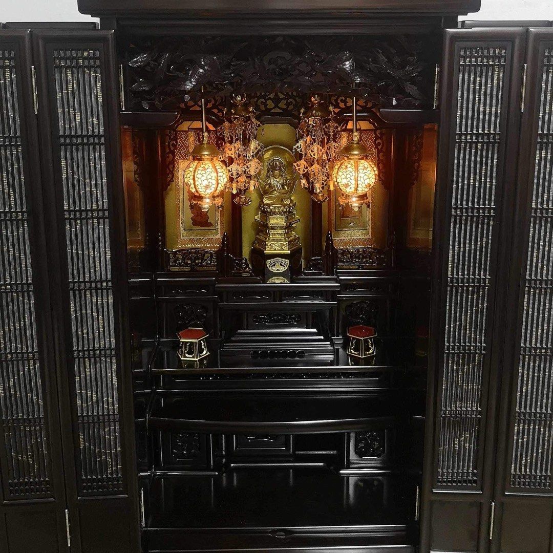 Butsudan Japanese altar w/ intricate wood carvings, super heavy, hard ...