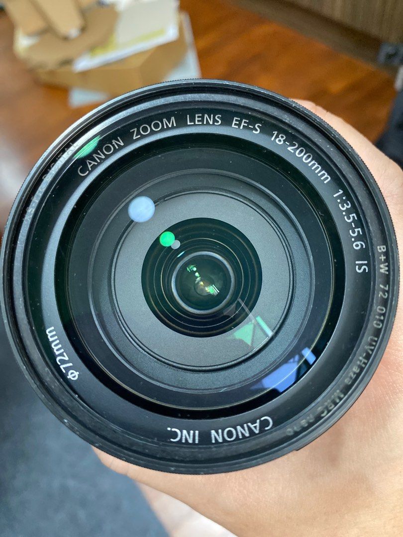 Canon 18-200mm EOS Lens, Photography, Lens & Kits on Carousell