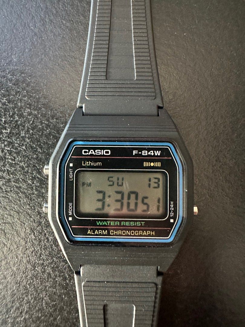 Casio F-84W, Men's Fashion, Watches & Accessories, Watches on Carousell