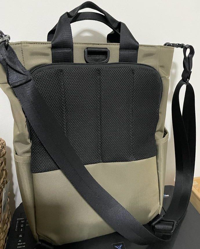 Crumpler Laptop Bag, Computers & Tech, Parts & Accessories, Laptop Bags ...