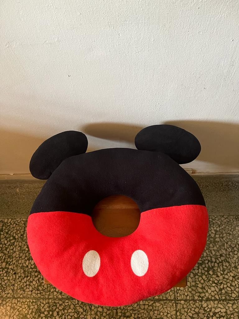 Disney - Mickey Mouse Donut shaped Cushion - 40cm Diameter, Furniture ...