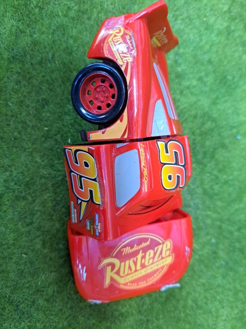 Disney Pixar Cars 3 Race and 'Reck Lightning McQueen Vehicle 2016 ...