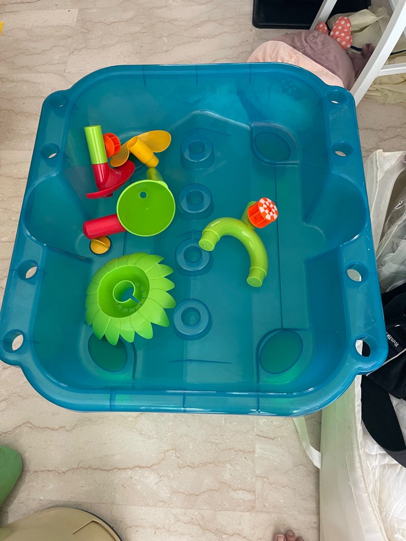 ELC water play, Hobbies & Toys, Toys & Games on Carousell