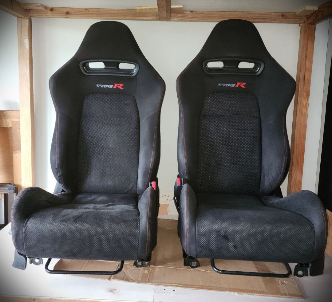 FD2R Seat Black Edition, Car Accessories, Accessories on Carousell