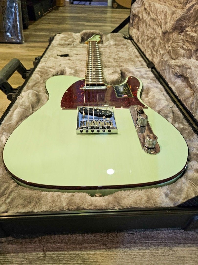 Fender Ultra Luxe telecaster, Hobbies & Toys, Music & Media, Musical ...