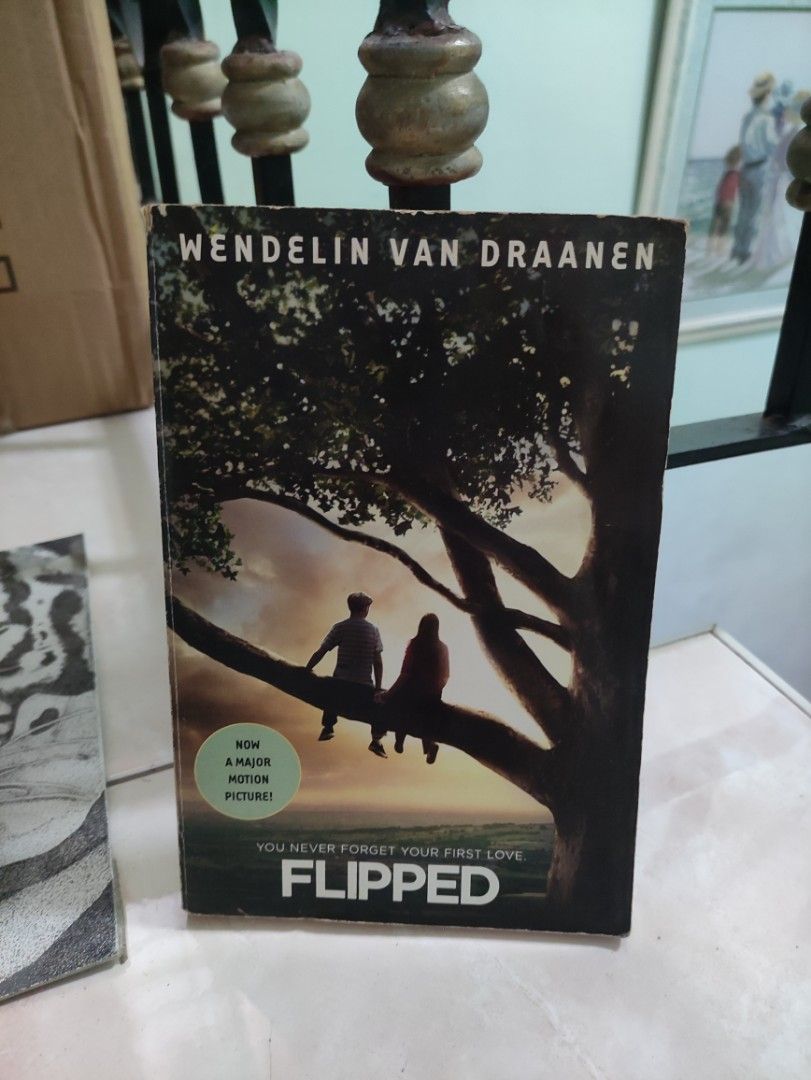 Flipped (by Wendelin Van Draanen), Hobbies & Toys, Books & Magazines ...