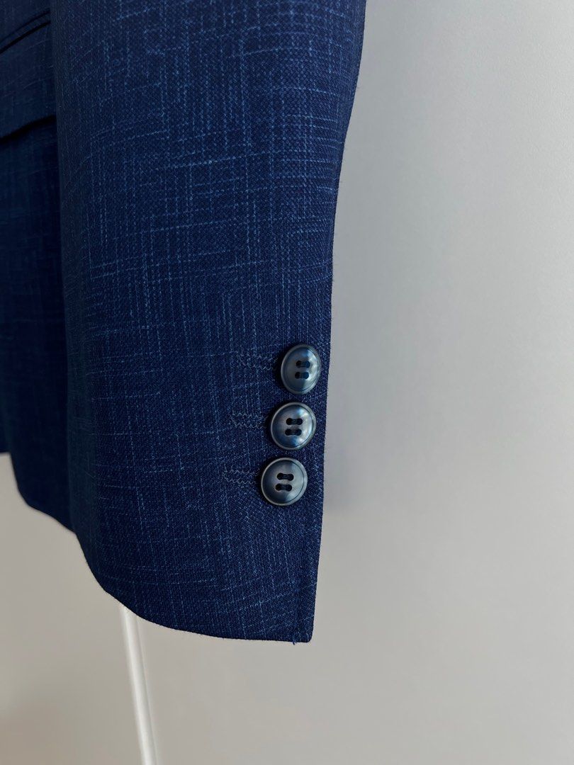 HLA Suits Blazer, Men's Fashion, Coats, Jackets and Outerwear on Carousell