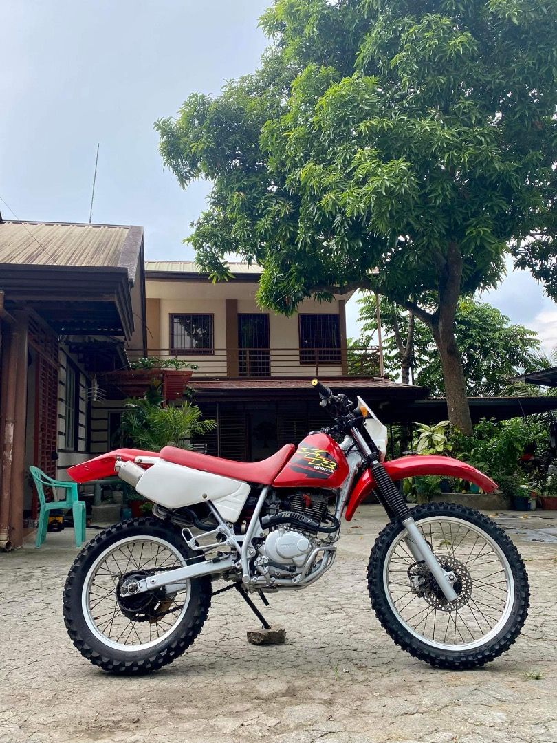 Honda XLR200, Motorbikes, Motorbikes for Sale on Carousell