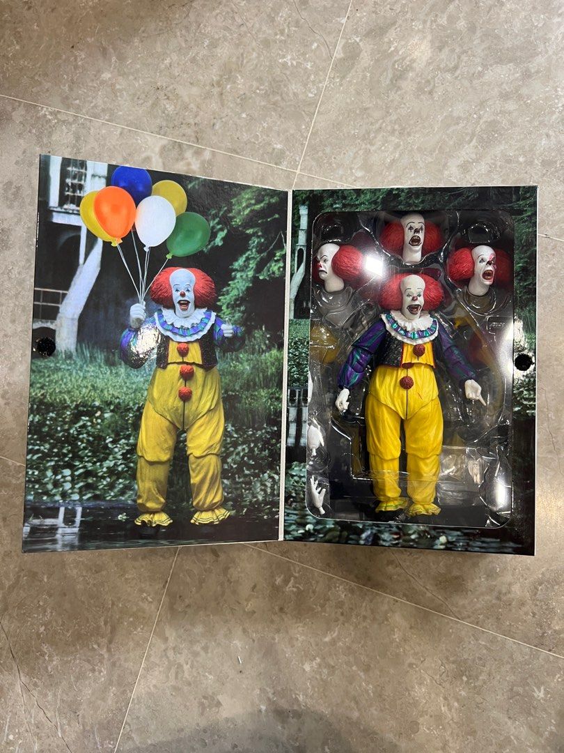 IT The Movie- Pennywise Action Figure Set, Hobbies & Toys, Toys & Games ...