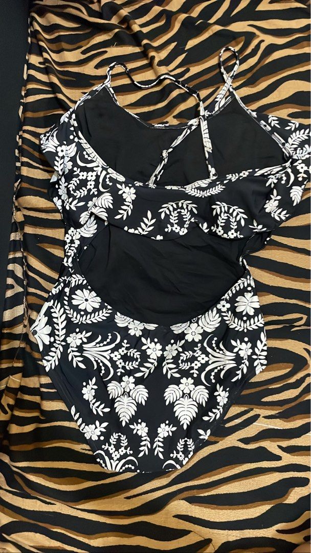 Janela Bay One Piece Swimsuit on Carousell