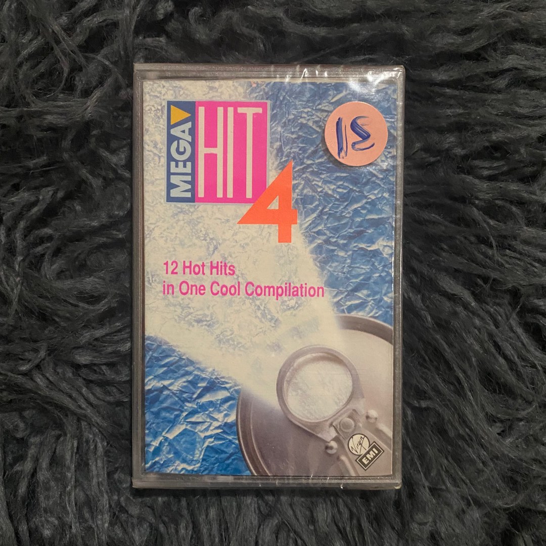 KASET MEGA HIT 4, Hobbies & Toys, Music & Media, CDs & DVDs on Carousell