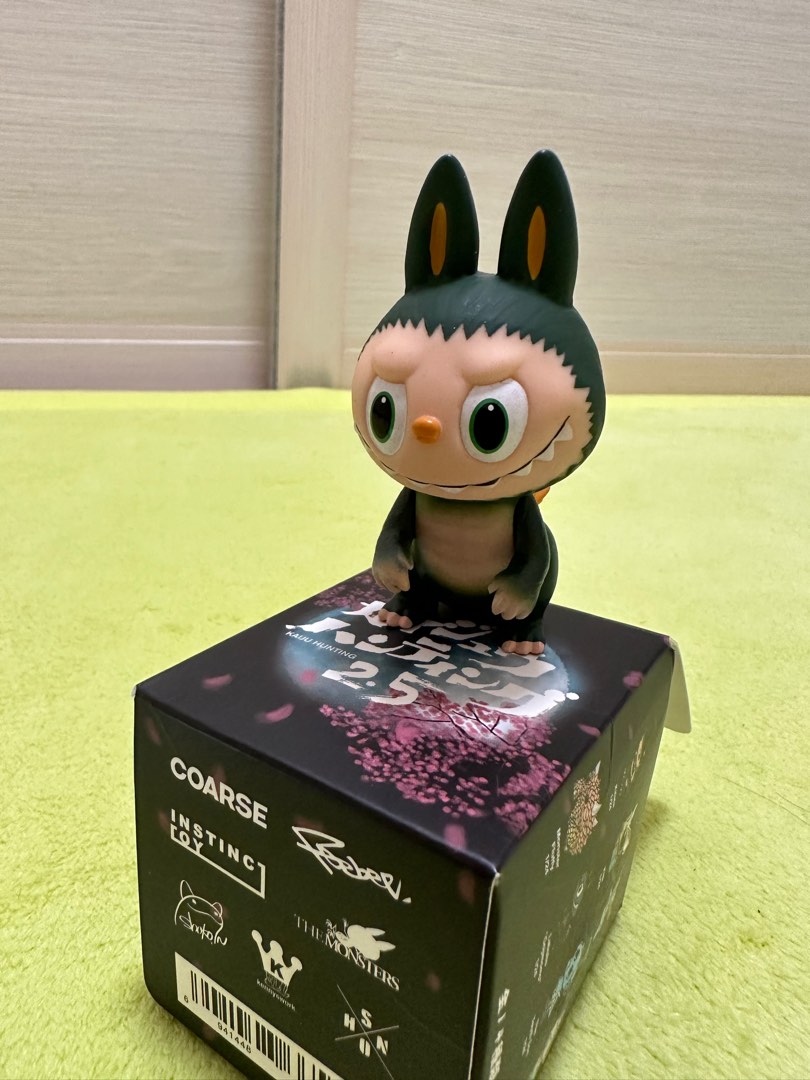 Labubu gojimomo 怪獸獵人2.5, 興趣及遊戲, 玩具 & 遊戲類 - Carousell