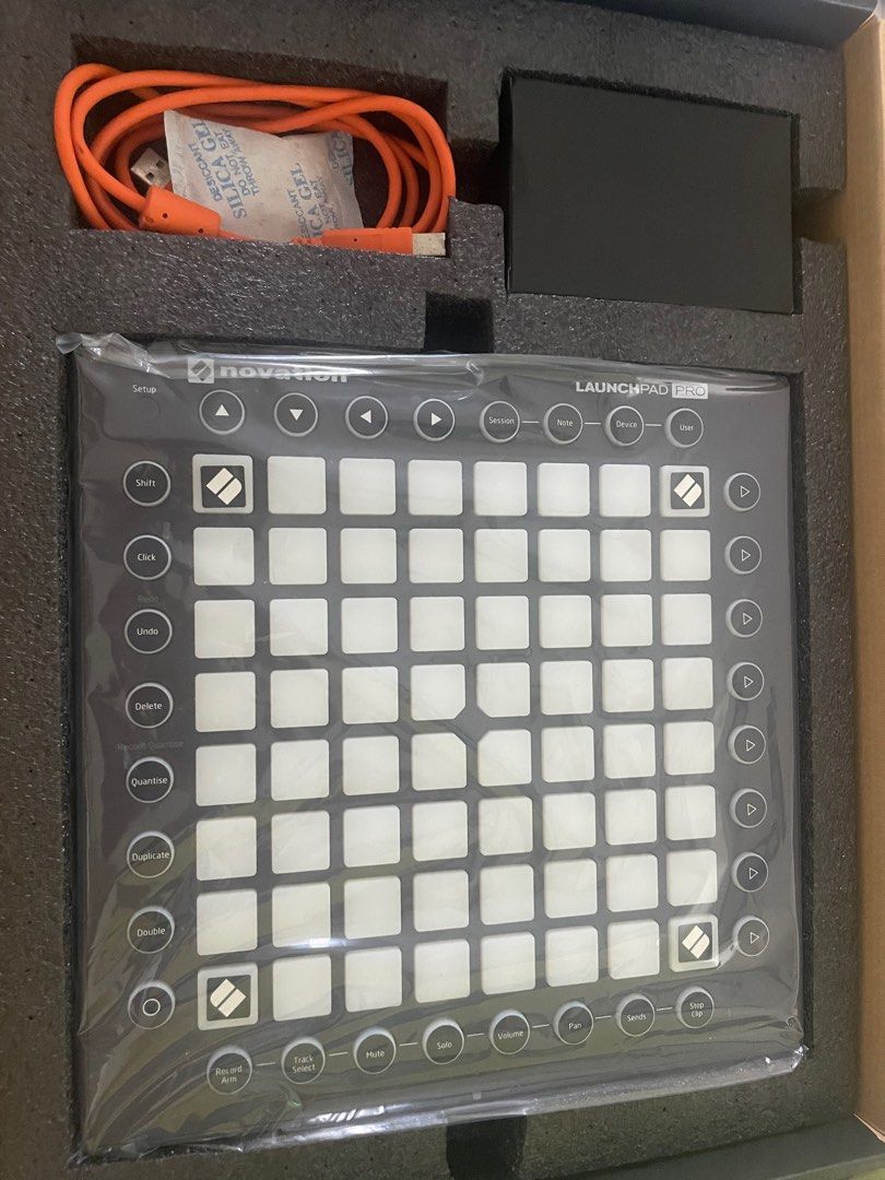 Launchpad pro URGENT!!!, Hobbies & Toys, Music & Media, Music ...