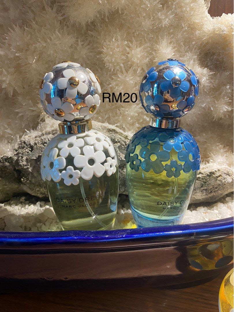 March Jacob sample perfume, Women's Fashion, Jewelry & Organisers ...