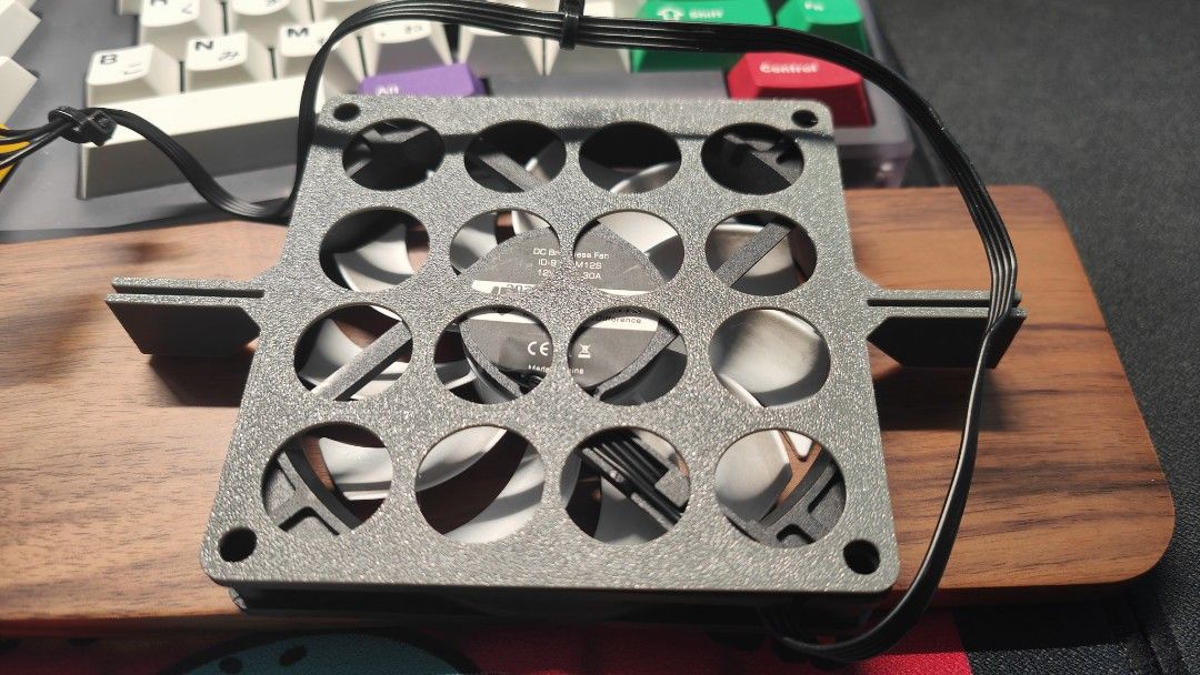 Meshilicious cooling fan 3d printed, Computers & Tech, Parts ...