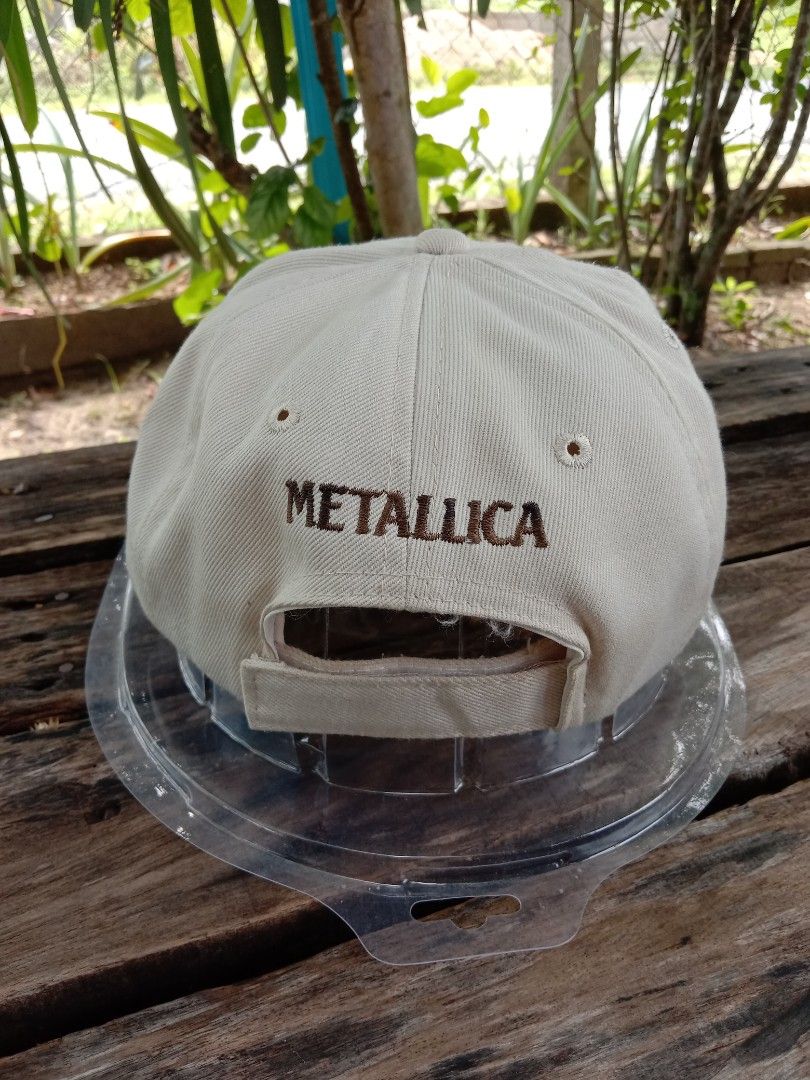 METALLICA CAP, Men's Fashion, Watches & Accessories, Cap & Hats on ...