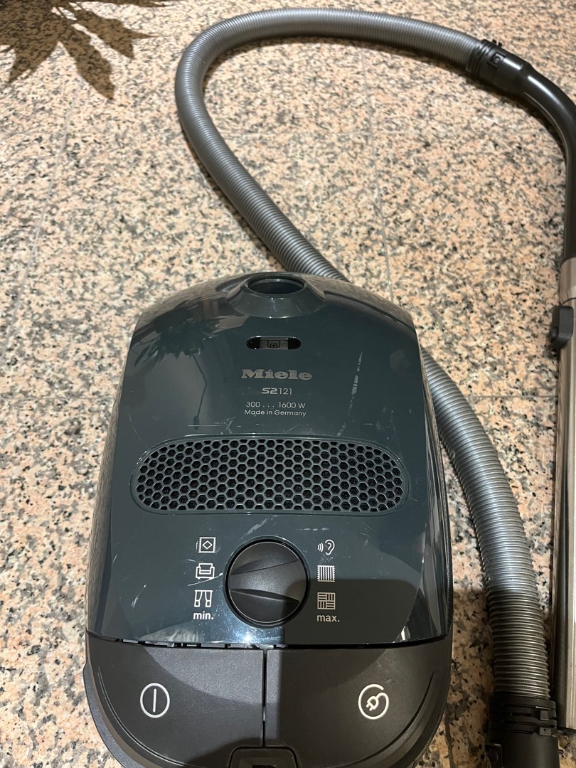 Miele S2121, TV & Home Appliances, Vacuum Cleaner & Housekeeping on ...